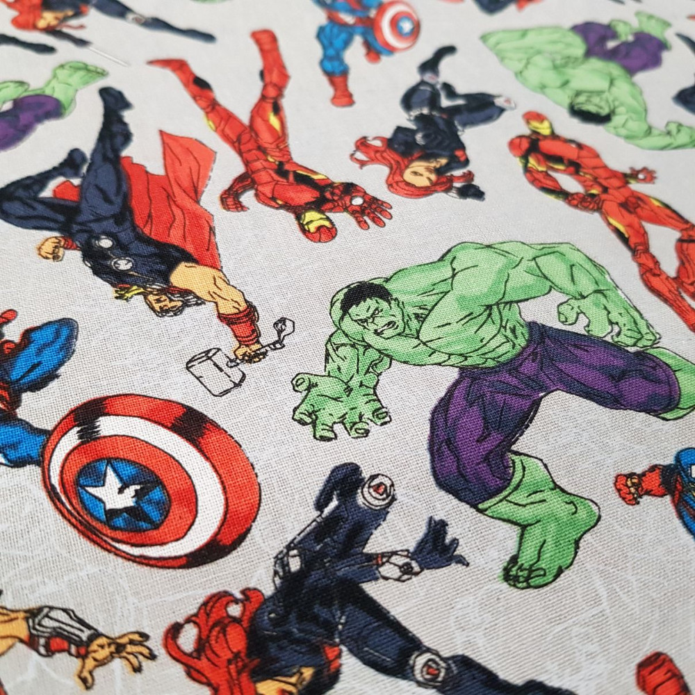 Tejido Algodón Marvel Vengadores Gris Personajes | Tienda de telas ...