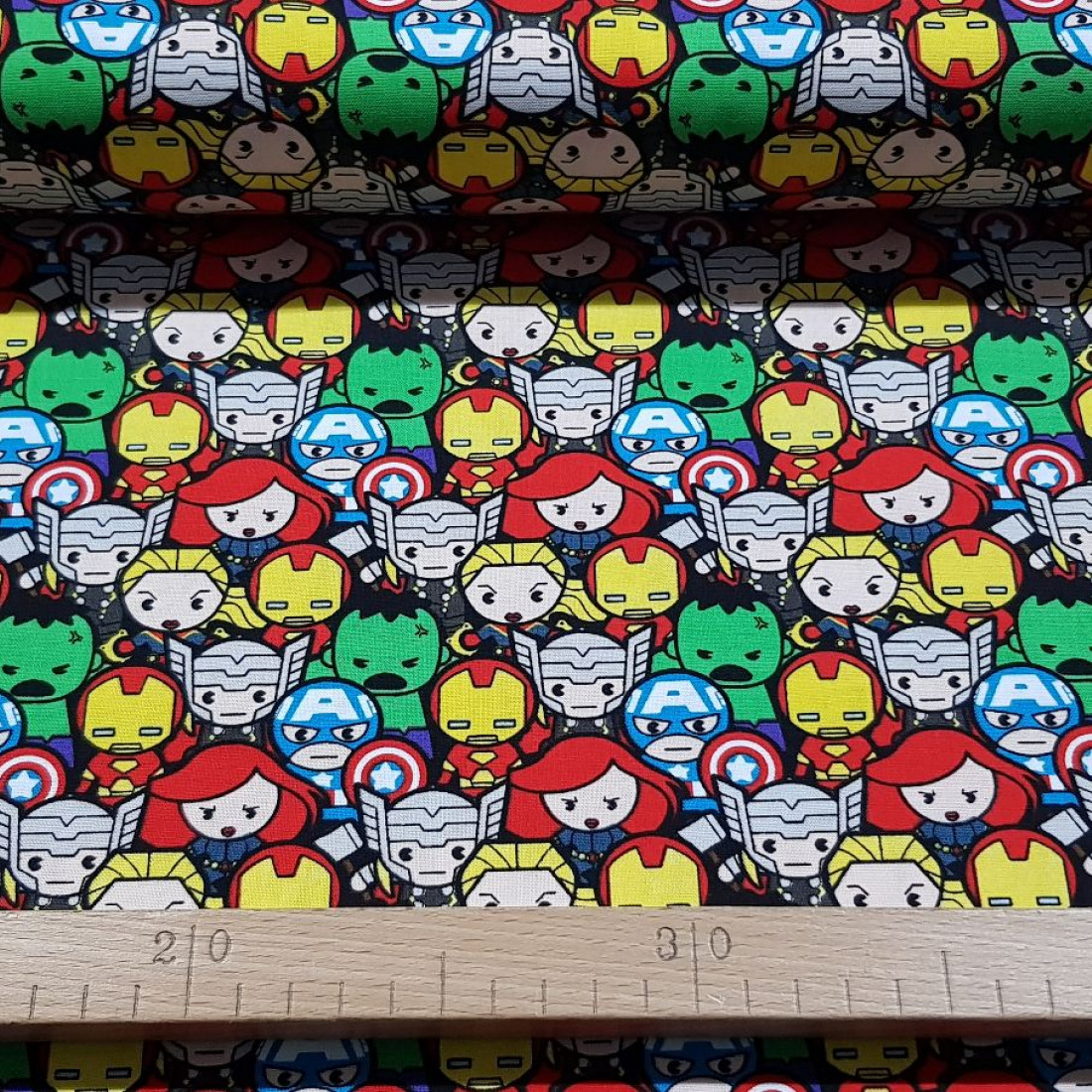 Tejido Algodón Marvel Vengadores Kawaii | Tienda de telas Textil Siles